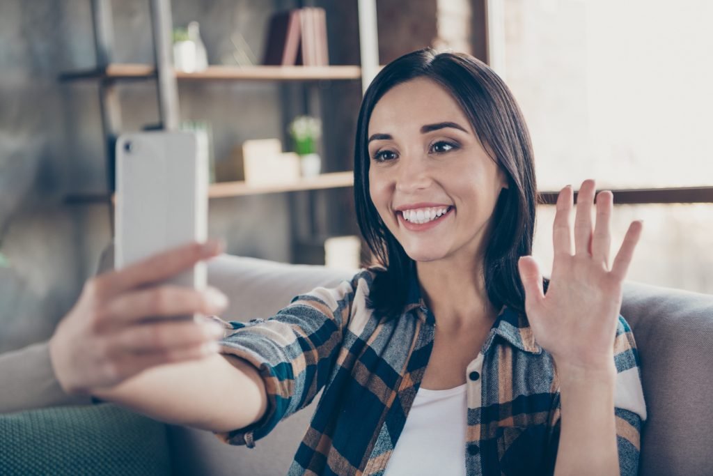 31 Legit Platfortms To Get Paid to Be a Virtual Friend (Up to $50/Hour)