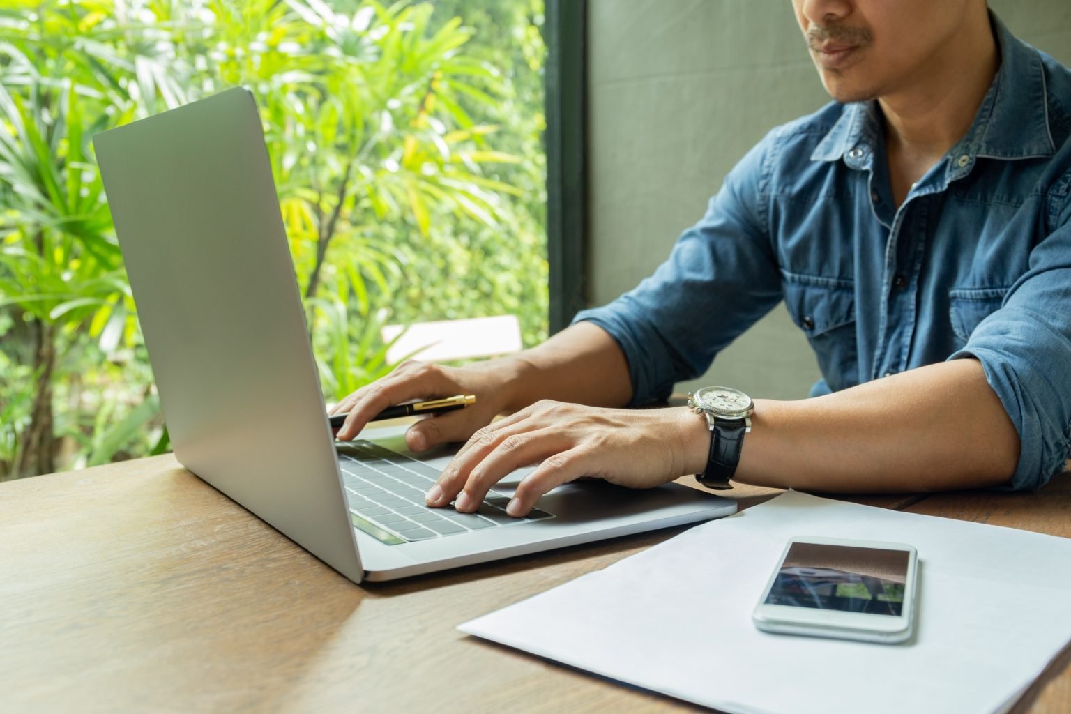 17 Simple Ways to Make Money Without Showing Your Face