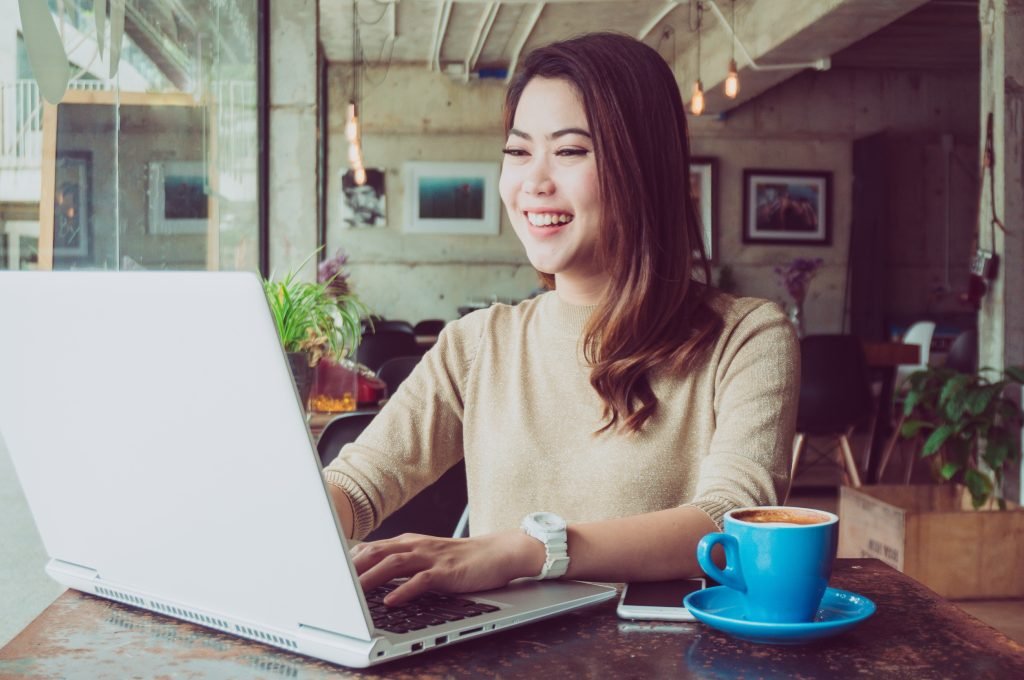 How to Quit Your Job and Work for Yourself (Ultimate Guide)