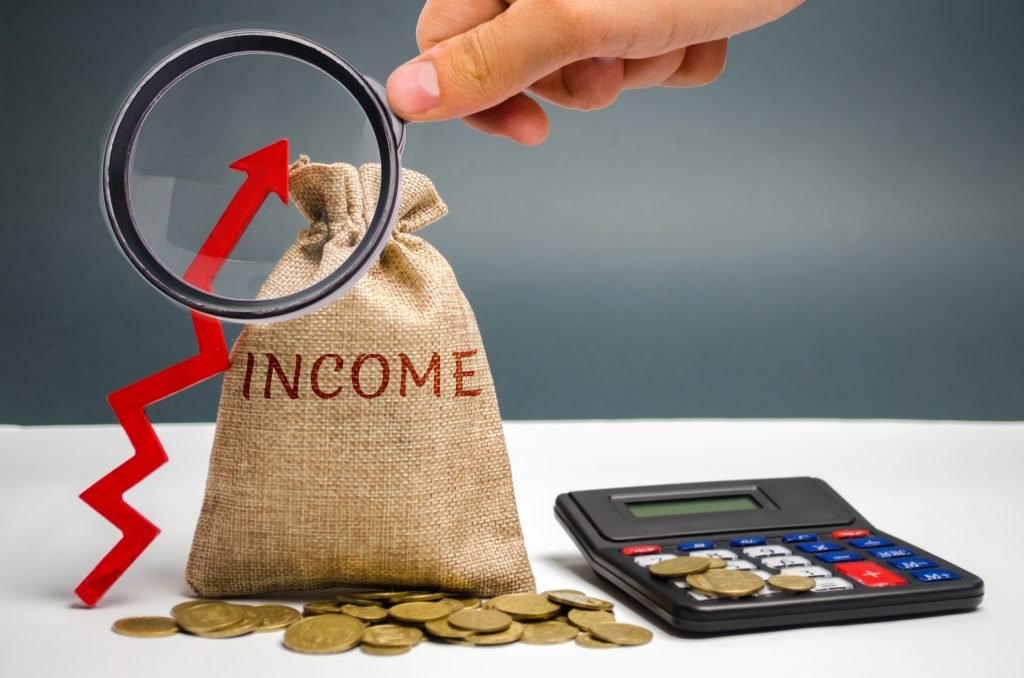 How to Make $10K a Month Online: 20 Simple Ideas for Beginners